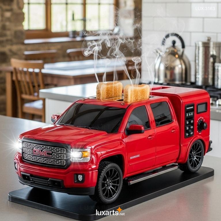 Pickup Truck Inspired Toaster – Unique Vehicle-Themed Kitchen Gadget ...